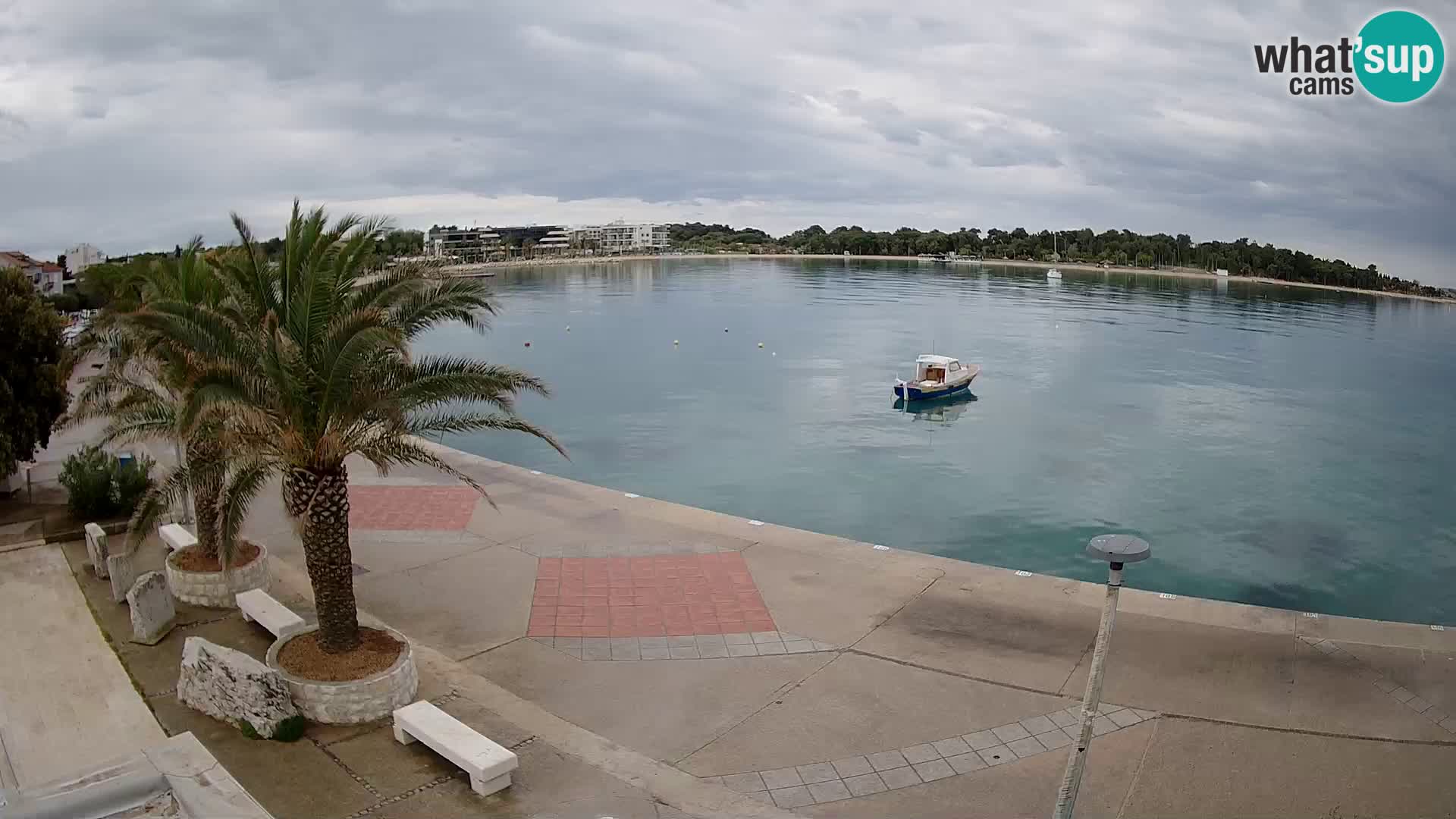 Webcam Novalja (Pag): Livestream Seaside Promenade