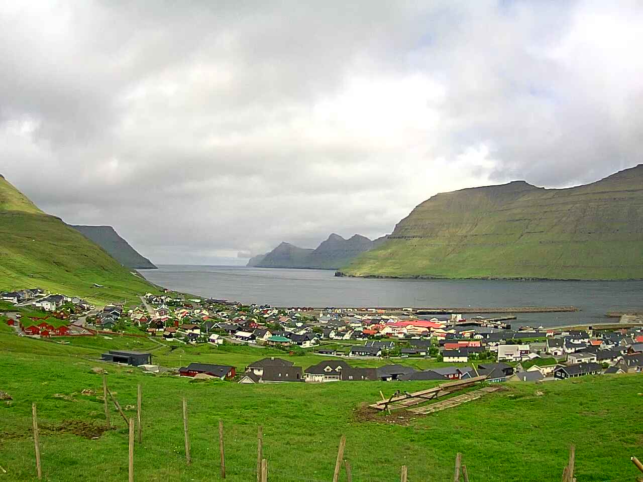 Webcam Leirvík: View over Leirvík