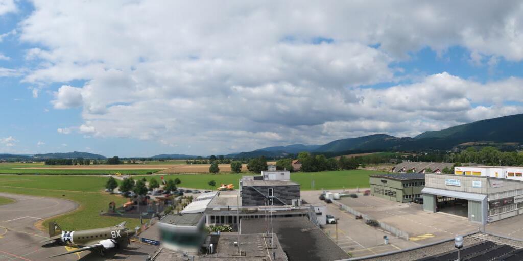 Webcam Grenchen: roundshot 360° Panorama Grenchen Flughafen