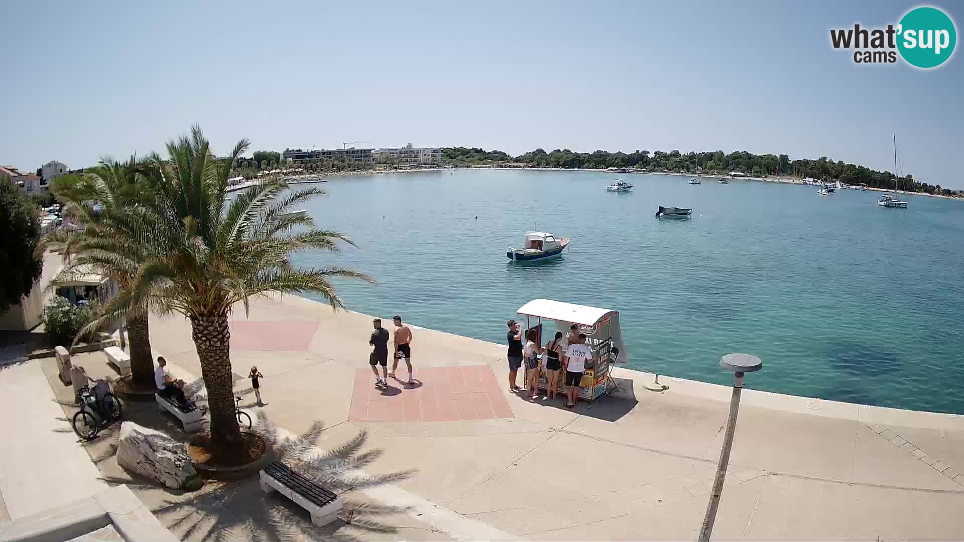 Webcam Novalja (Pag): Livestream Seaside Promenade