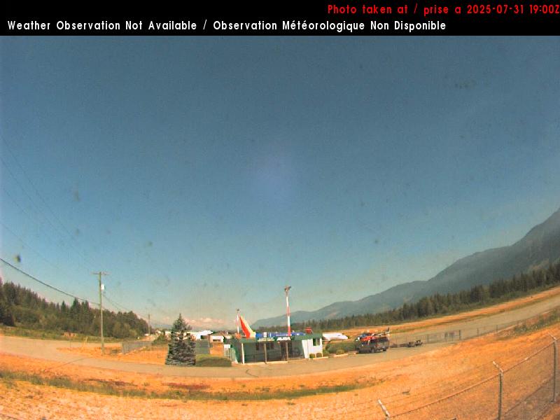 Webcam Port Alberni: Alberni Valley Regional Airport (CBS8)