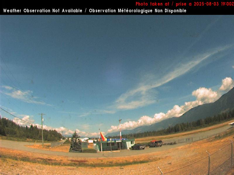 Webcam Port Alberni: Alberni Valley Regional Airport (CBS8)