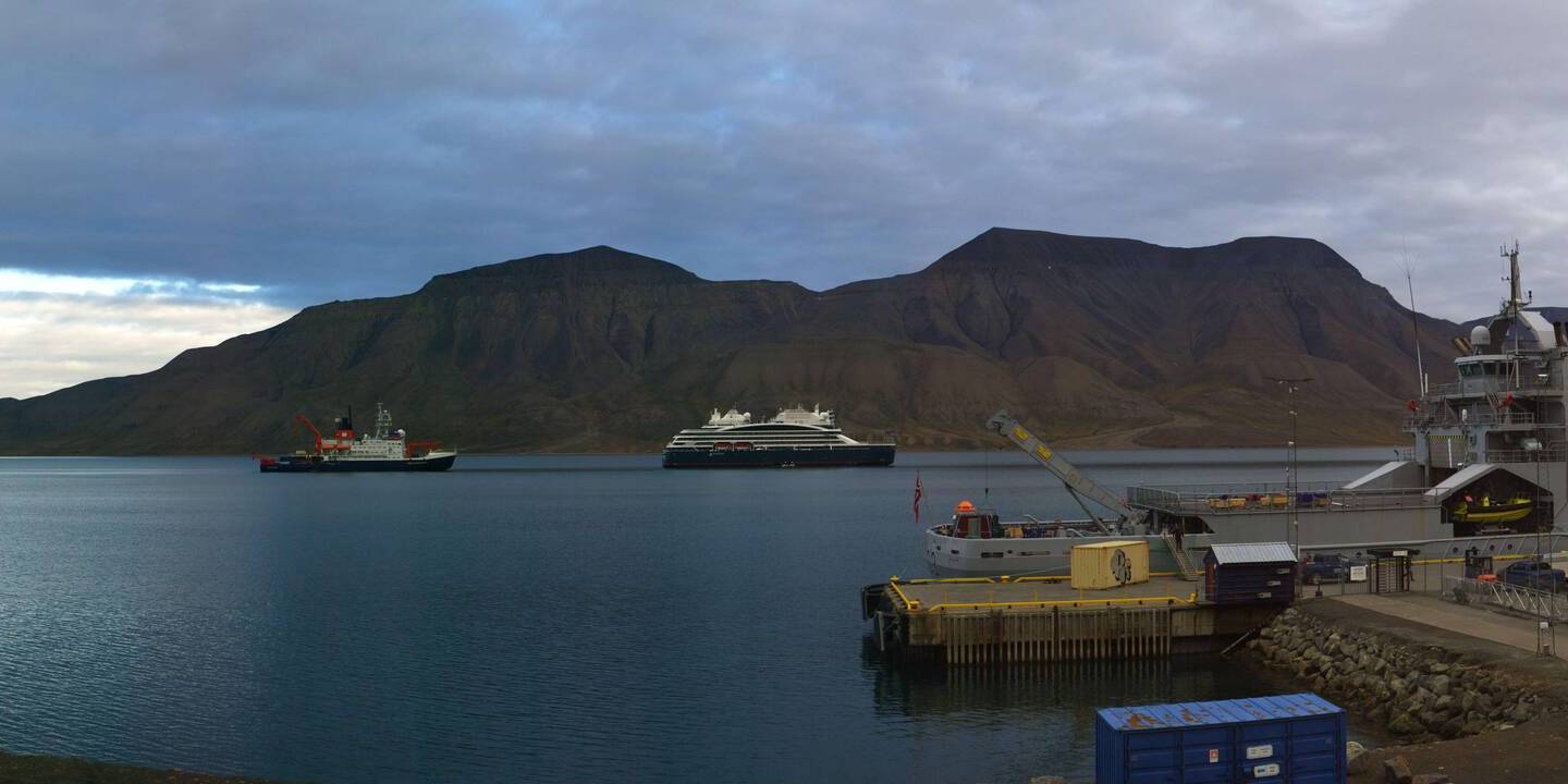 Webcam Longyearbyen (Spitsbergen): 360° Port of Longyearbyen