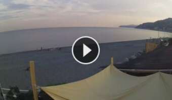 Webcam Voltri: Genoa - Voltri Beach - Webcam Galore